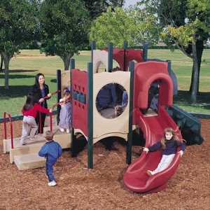 7 Great Play Structures for the Back Yard | Fazzolari Custom Homes ...